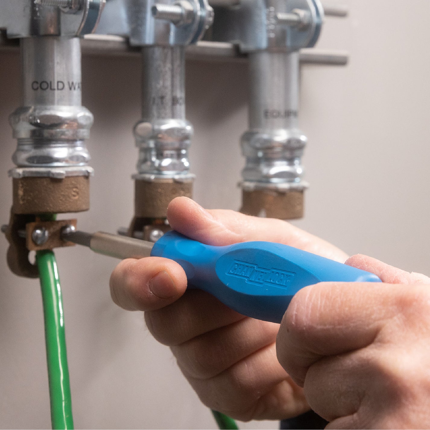 61H 6-in-1 Professional Multi-Bit Screwdriver | Shop CHANNELLOCK®